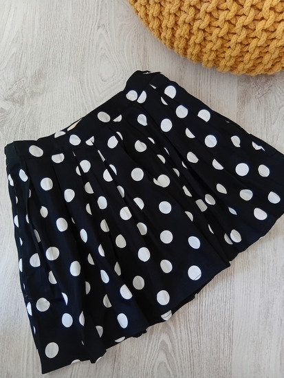 Polka dot suknja