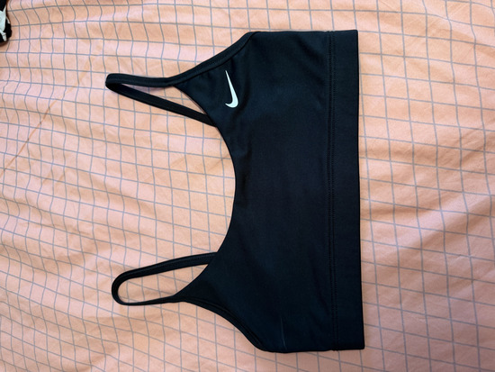 Nike top