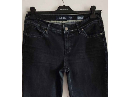 Nove multiblu farmerke W38 L30