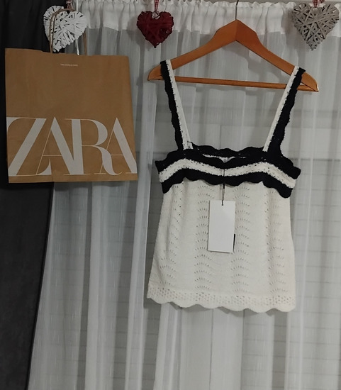 Presladak Zara koncani mornarski top sa etiketom S