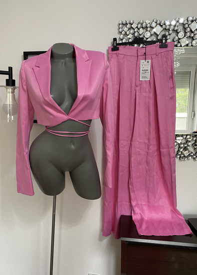 Zara komplet 100% viskoza Nov sa etiketom
