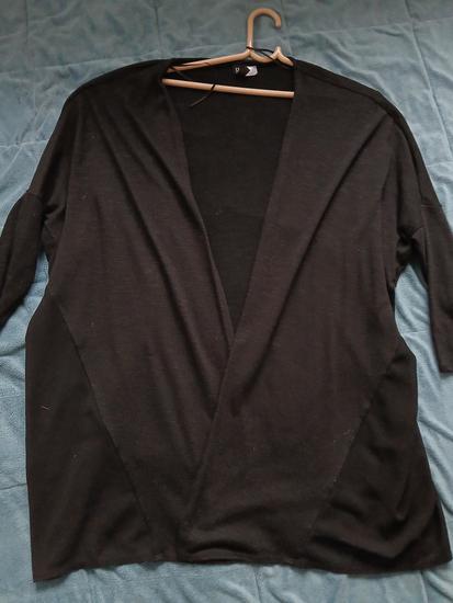 H&M Divided crni kardigan kombinovanih materijala