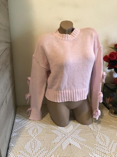 FB sister roze dzemper sa masnicama XS