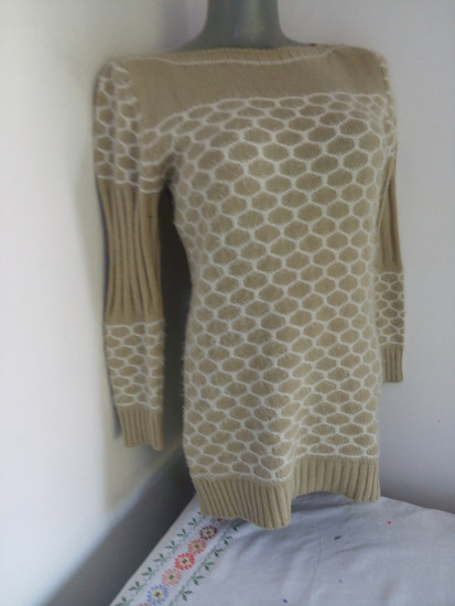 Krem dzemper beli romboidi S/M