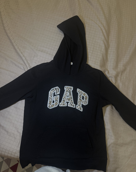 GAP duks sa kapuljacom
