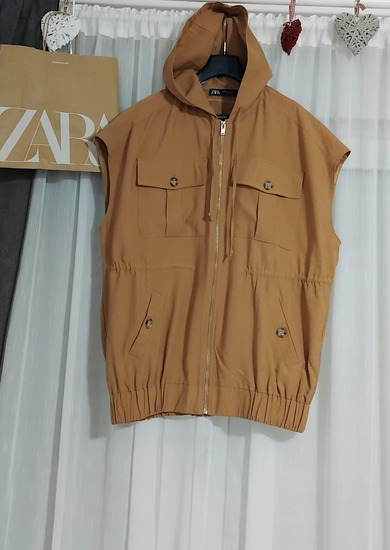 Prelep Zara kamel safari prsluk oversize