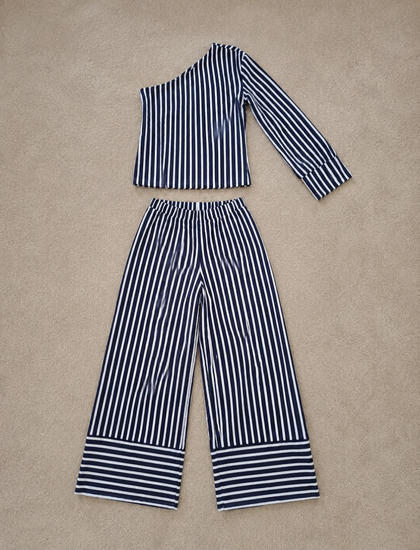 Zara L komplet