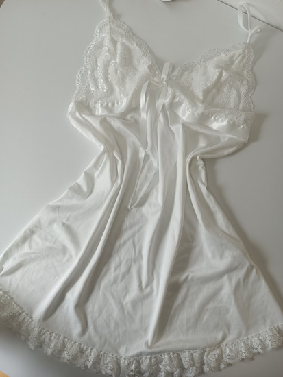 Shein spavaćica M NOVO