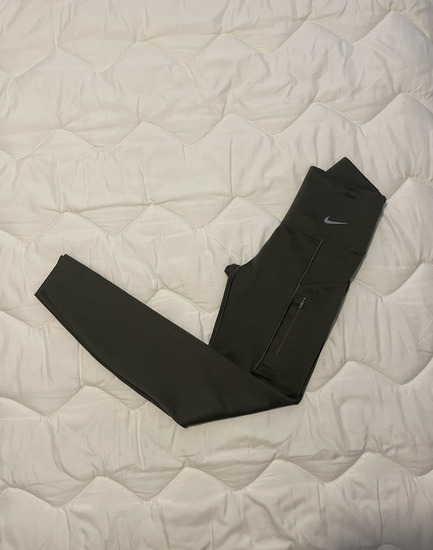 Nike go
