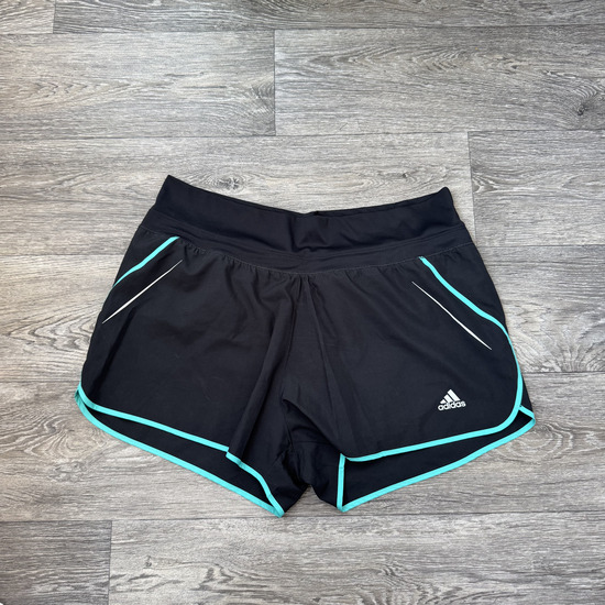 Adidas sorts 42