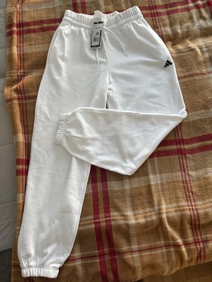 Adidas trenerka vel M