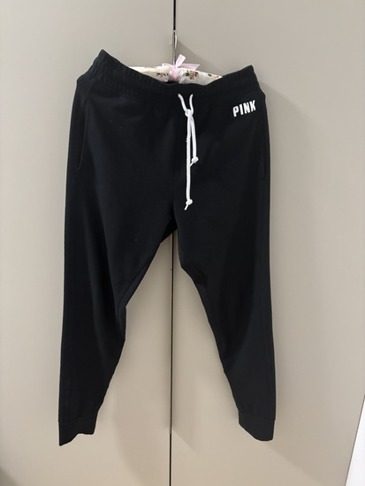 Victoria Secret Pink pamucna trenerka kao nova.
