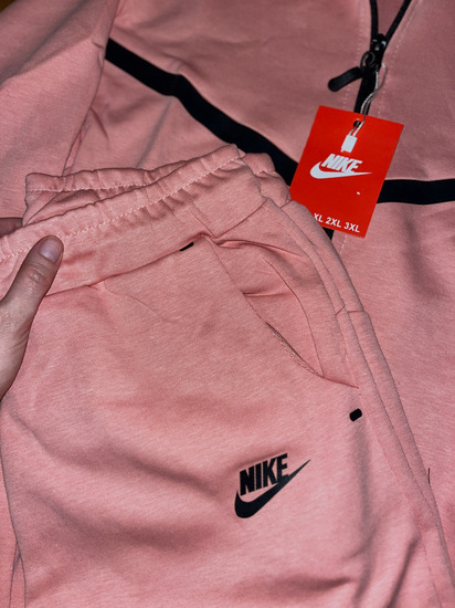 nike trenerka    ‍♀️