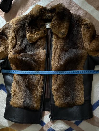 Armani bundica original pravo krzno-koza