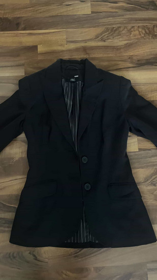 H&M sako