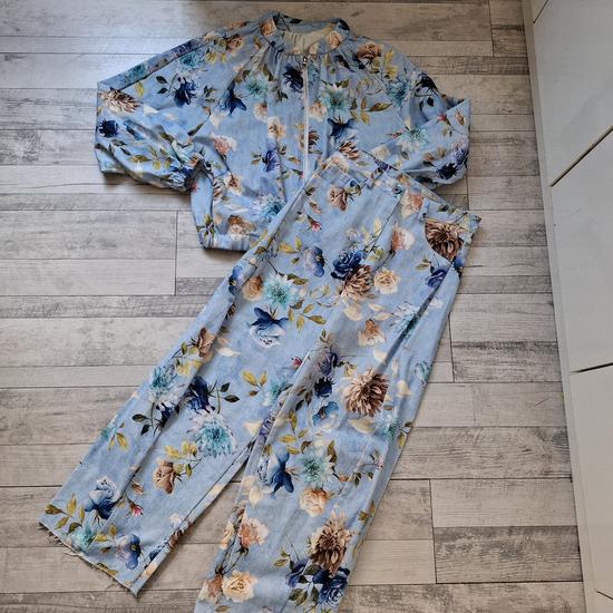 Komplet jaknica i pantalone S