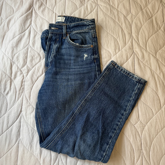 Stradivarius mom jeans 34