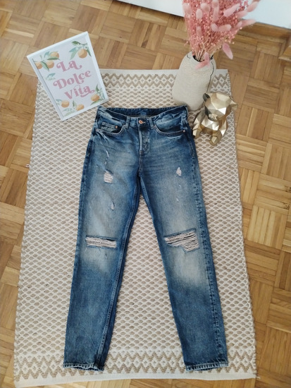 Top H&M iscepane lux farmerke