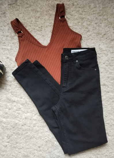    BERSHKA uske farmerke ☆ Vel XS ☆