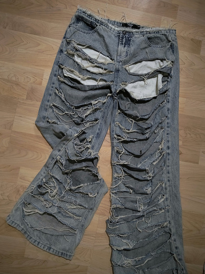Skroz iscepane baggy farke