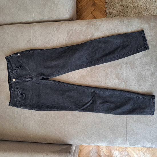 Massimo Dutti farmerke, kao nove, 36