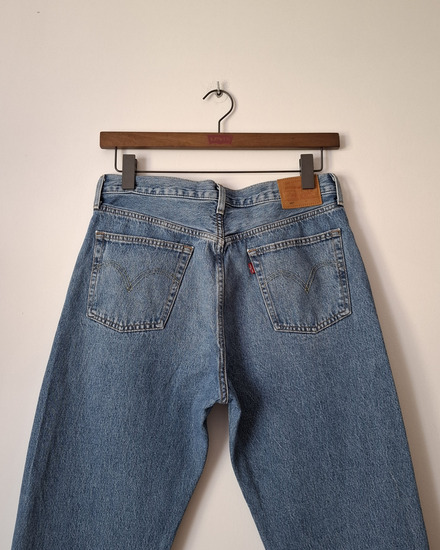 Levis 501 farmerke W31 L30 nov model