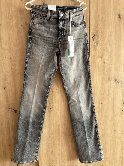 Original nove Guess farmerke / SNIŽENE 2800 din
