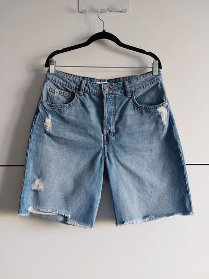 H&M
