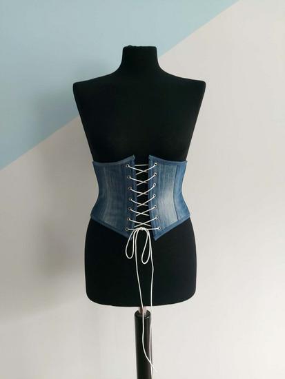 Jeans podgrudni korset