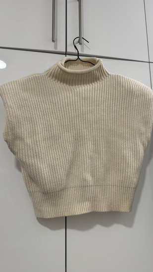 zara prsluk