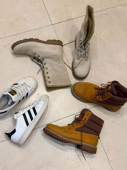 Timberland i Adidas Original 3 para za 1000din.!