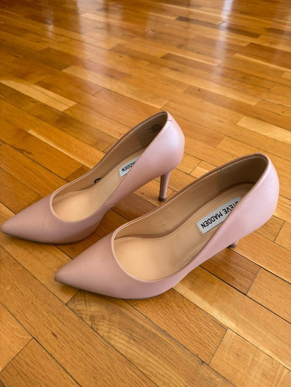 Steve Madden salonke