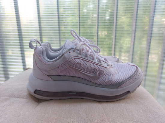NIKE Air Max AP