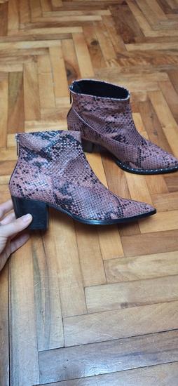 Gestuz kozne nove