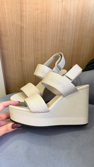 Calvin Klein sandale
