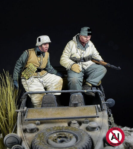 D-DAY miniature studio 35298 German WWII Waffen SS Schwimmwagen Crew, Volume 2 - Rear Seats (Winter 1943-1945 / 2 Figures)