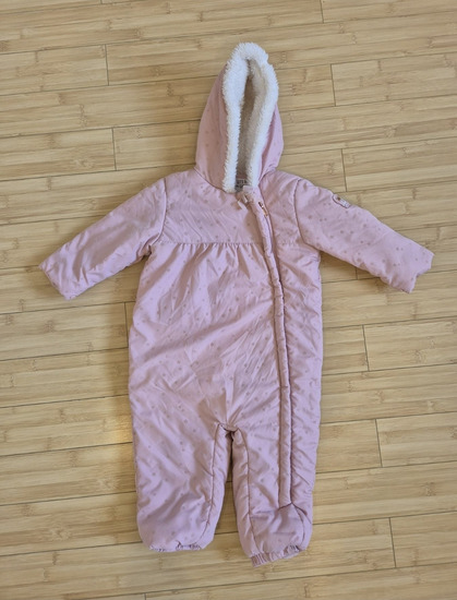 C&A skafander za bebe vel. 92 (Svajcarska)