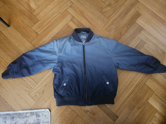 Zara jaknica 120