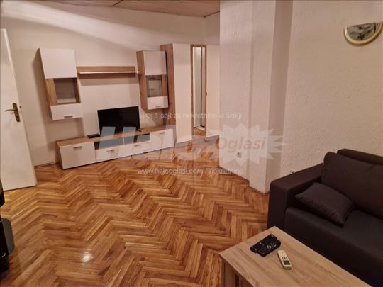 Borca-nov lep namesten stan, aut 95,96,85