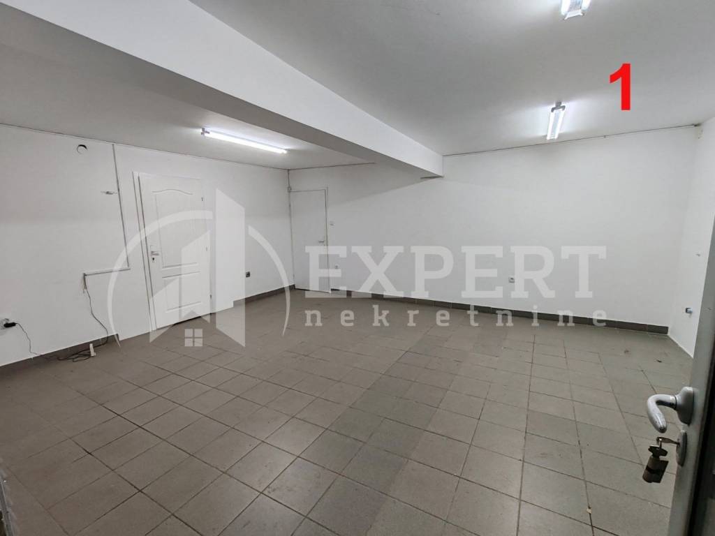 Poslovni prostor za Izdavanje