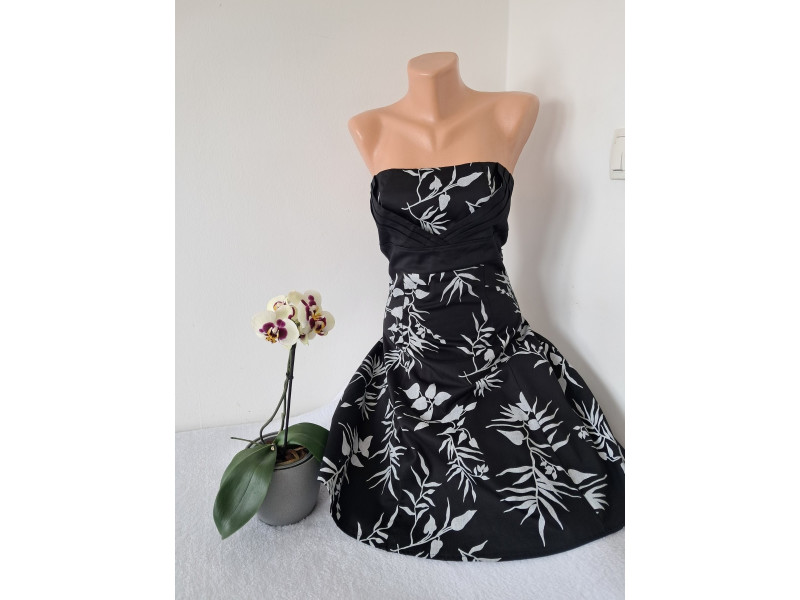 Top crna haljina beli cvetni dezen vel XS