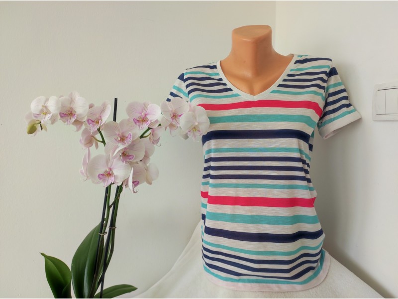 Waikiki slim fit prugasta majica vel S
