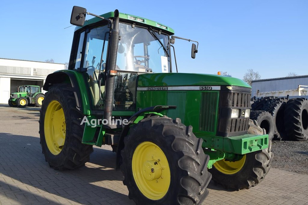 John Deere 6510 traktor točkaš