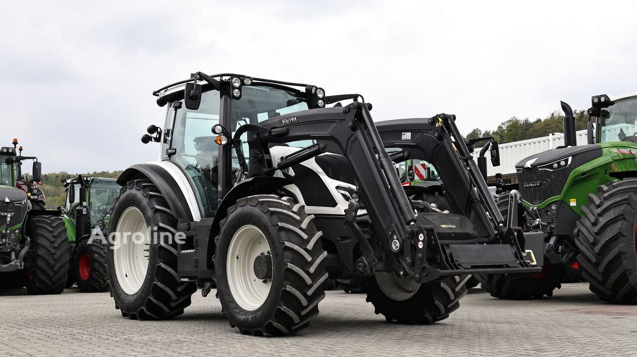 Valtra G135 VERSU traktor točkaš