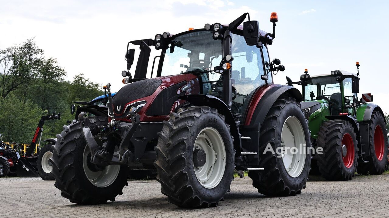 Valtra G135 VERSU traktor točkaš