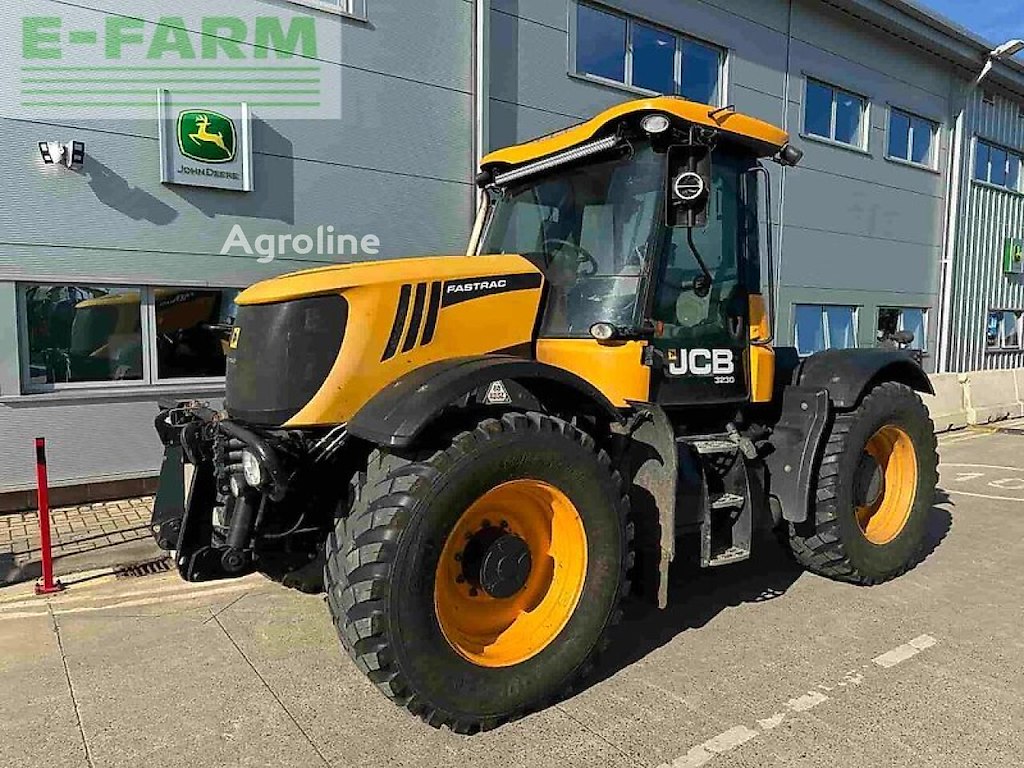 JCB 3230 fastrac traktor točkaš