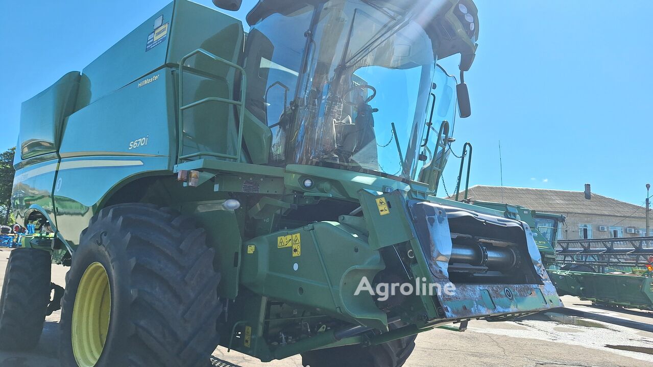 John Deere S670i HM kombajn za žito