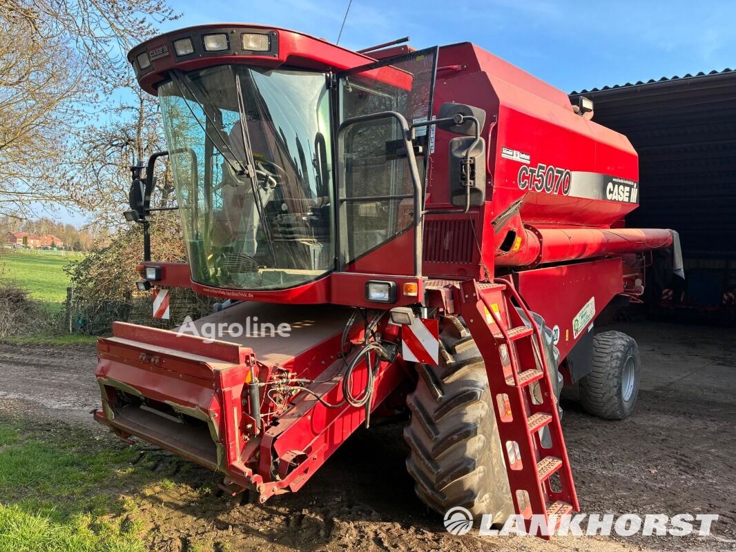 Novi Case IH CT 5070 kombajn za žito
(11874)