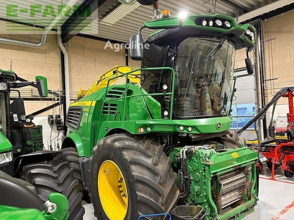 John Deere 9700 krmni kombajn