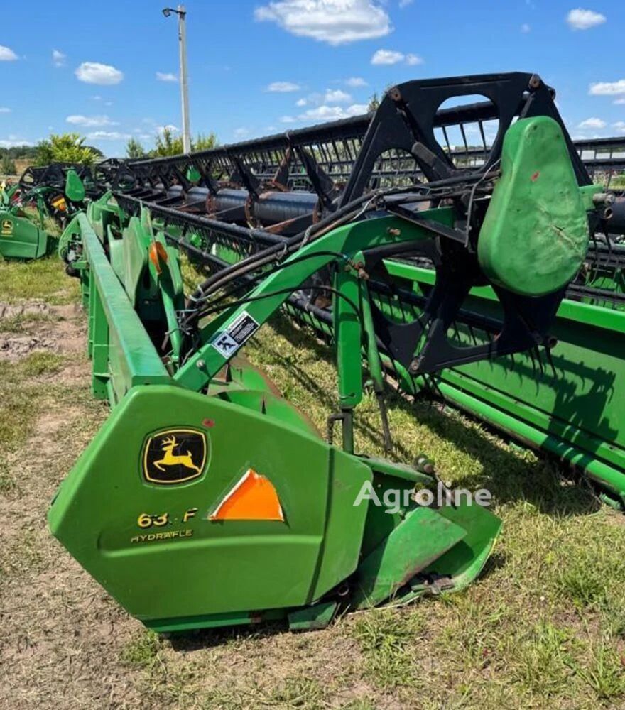 John Deere 635F HydraFlex adapter za žito